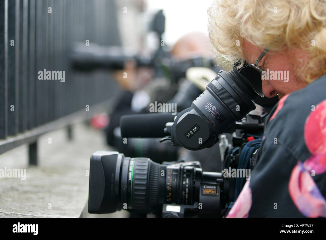 Royal courts of justice belfast hi-res stock photography and images - Alamy