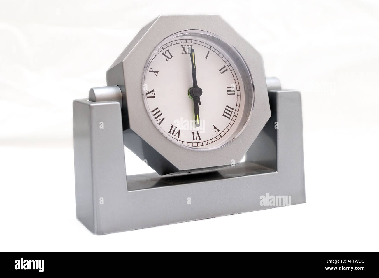 6pm clock hi-res stock photography and images - Alamy
