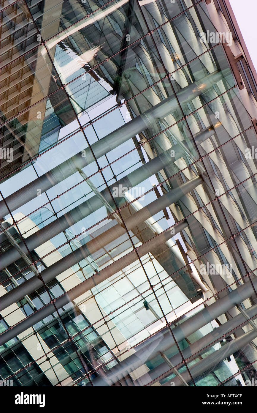 Complicated shapes hi-res stock photography and images - Alamy