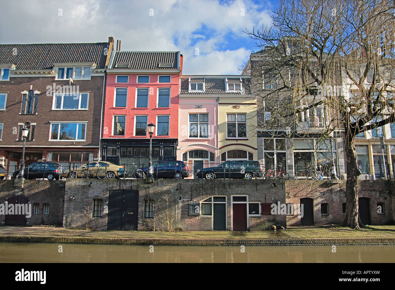 Amsterdam colourful houses hi-res stock photography and images - Alamy