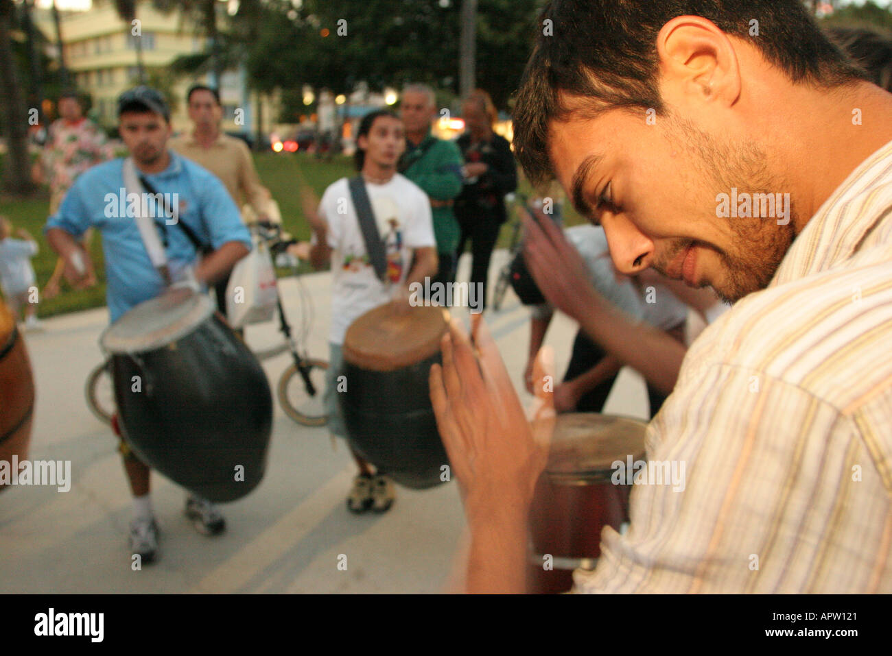 African american drummers hi-res stock photography and images - Alamy