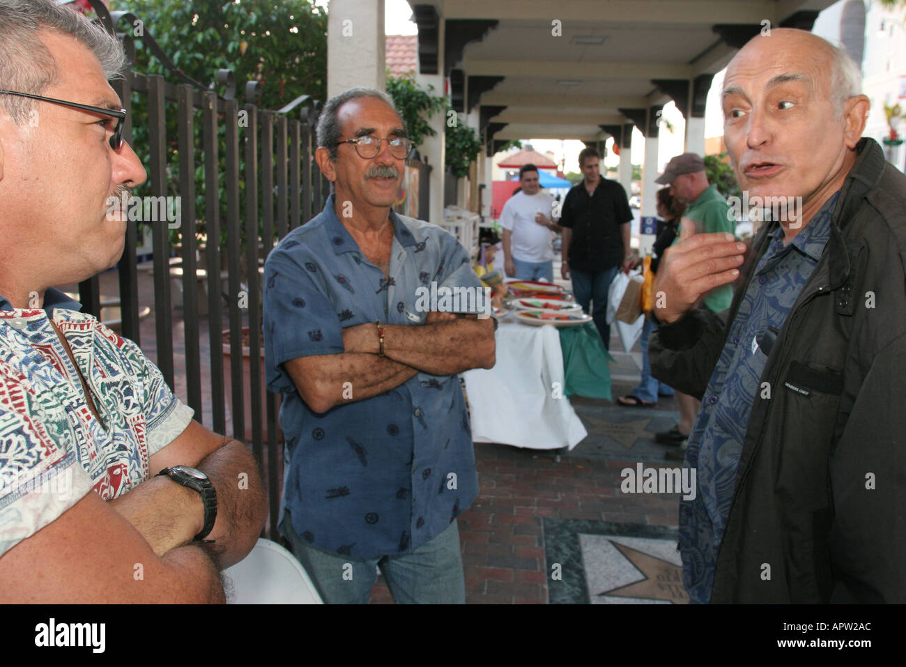 Male artists hi-res stock photography and images - Alamy