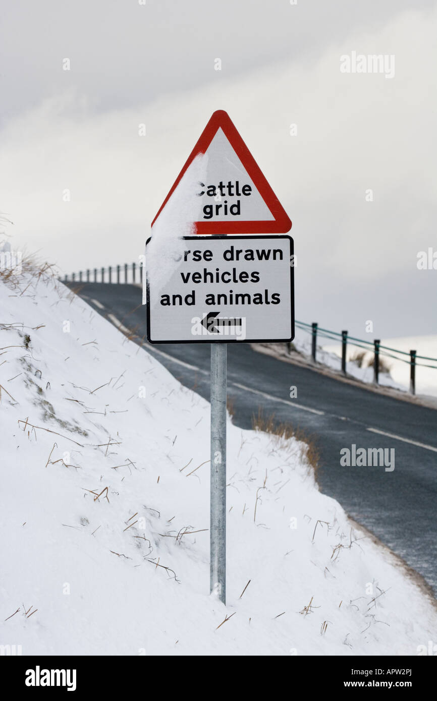 Cattle Grid sign in winter North Yorkshire England UK Stock Photo - Alamy