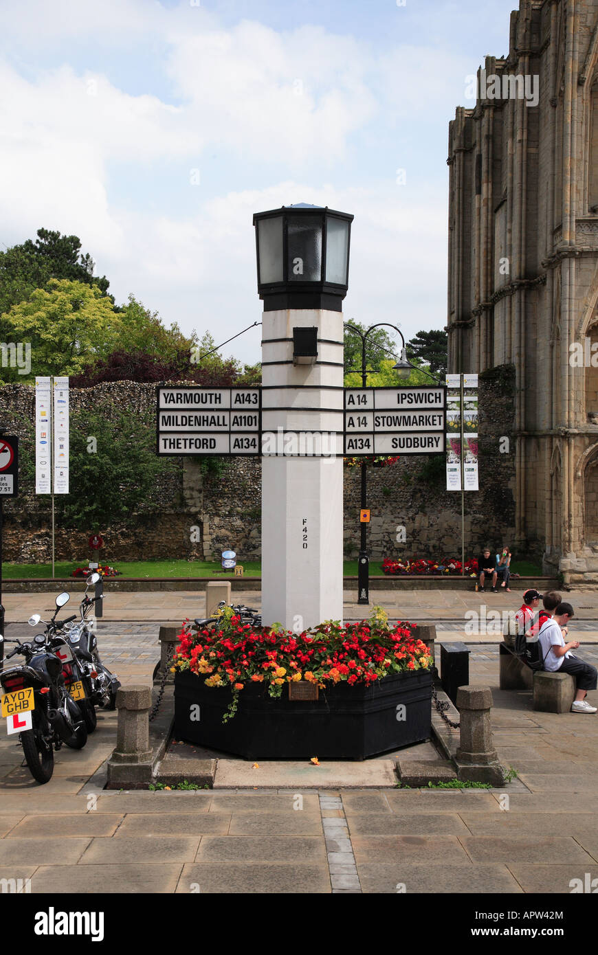 Bury st edmunds pillar hi-res stock photography and images - Alamy