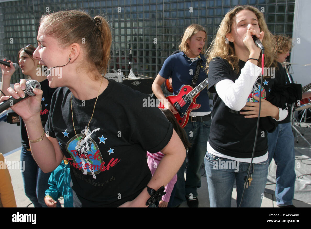 North miami beach police department hi-res stock photography and images ...