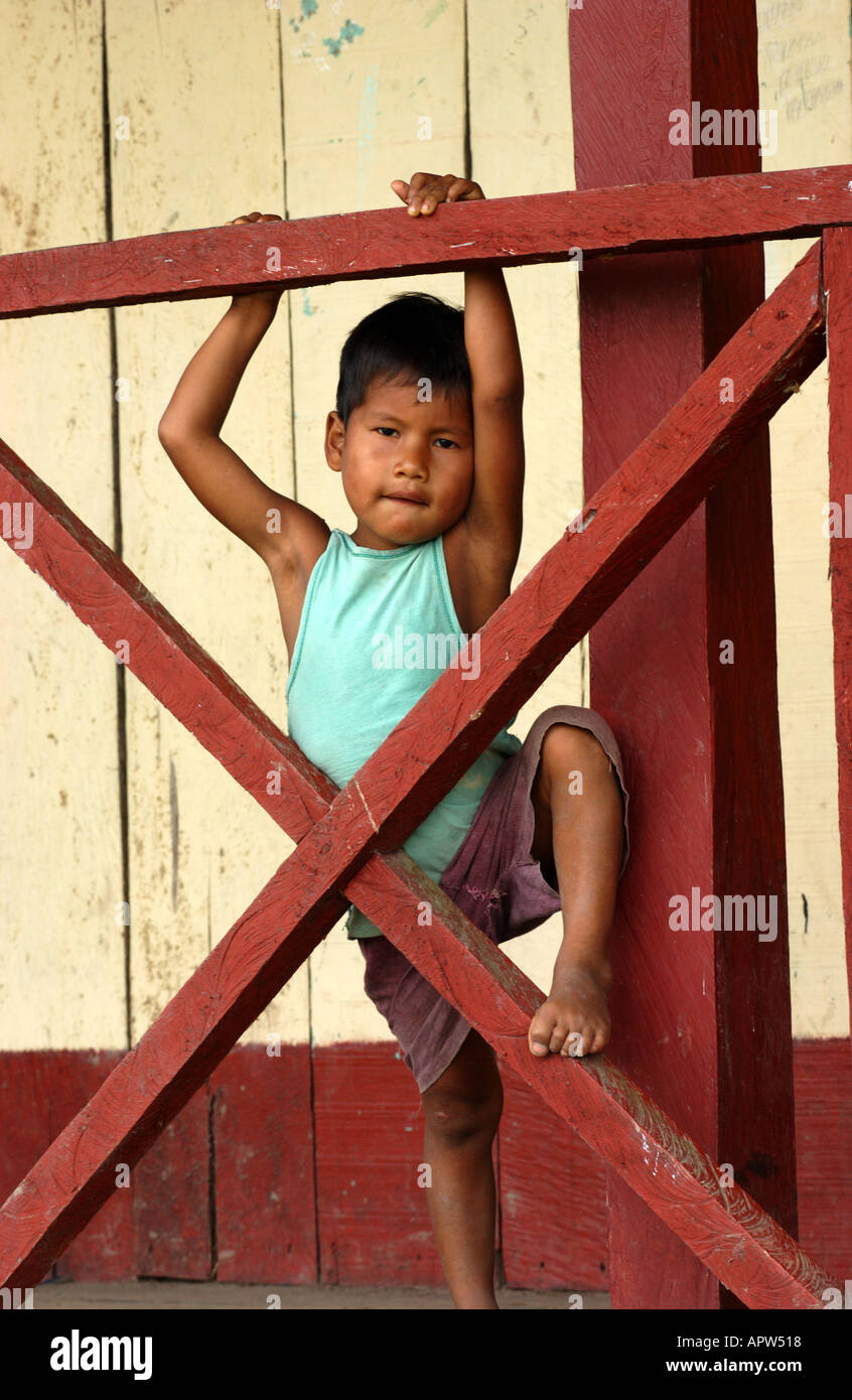 Explorama hi-res stock photography and images - Alamy