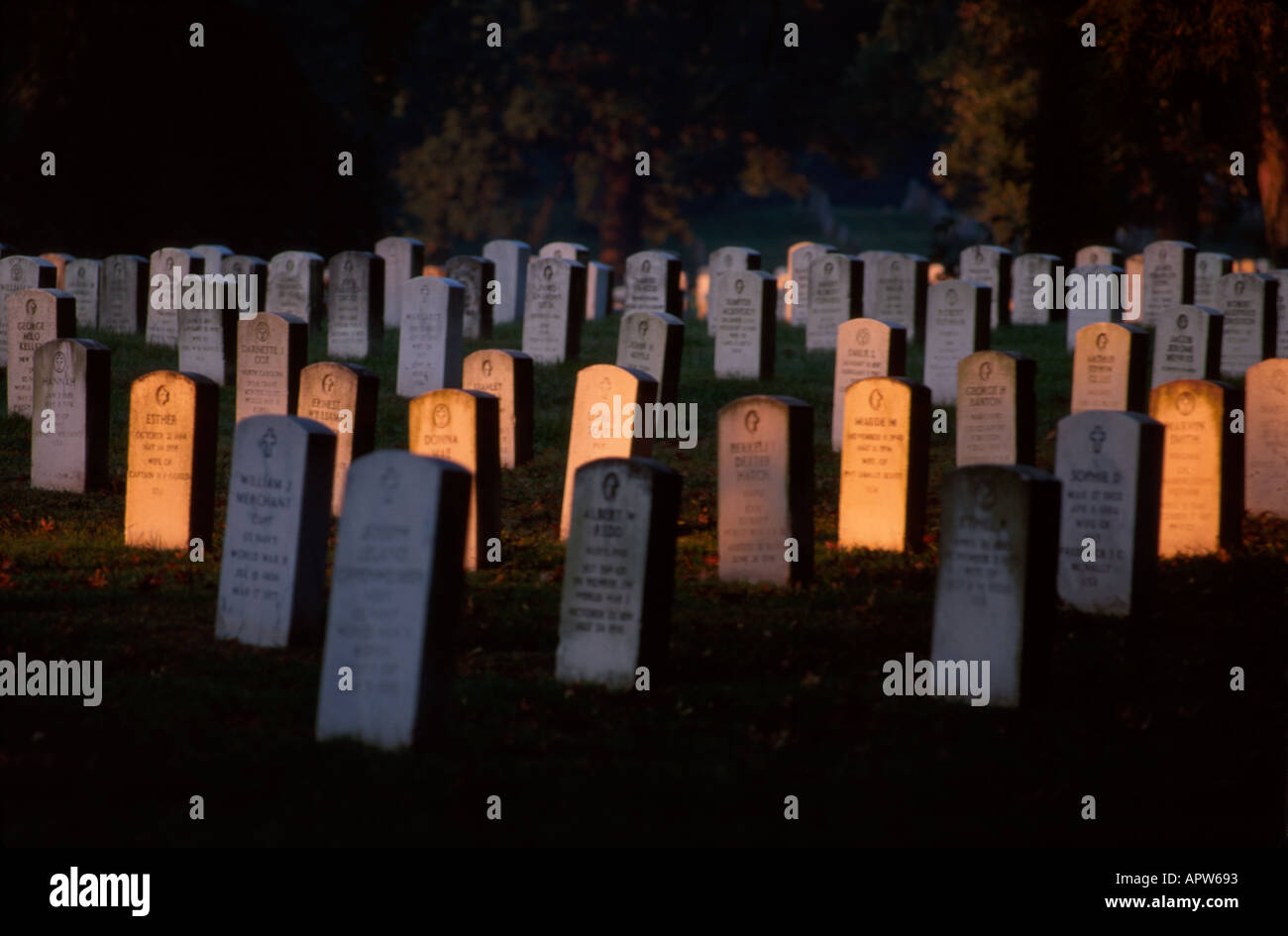 Visiting a gravestone hi-res stock photography and images - Alamy