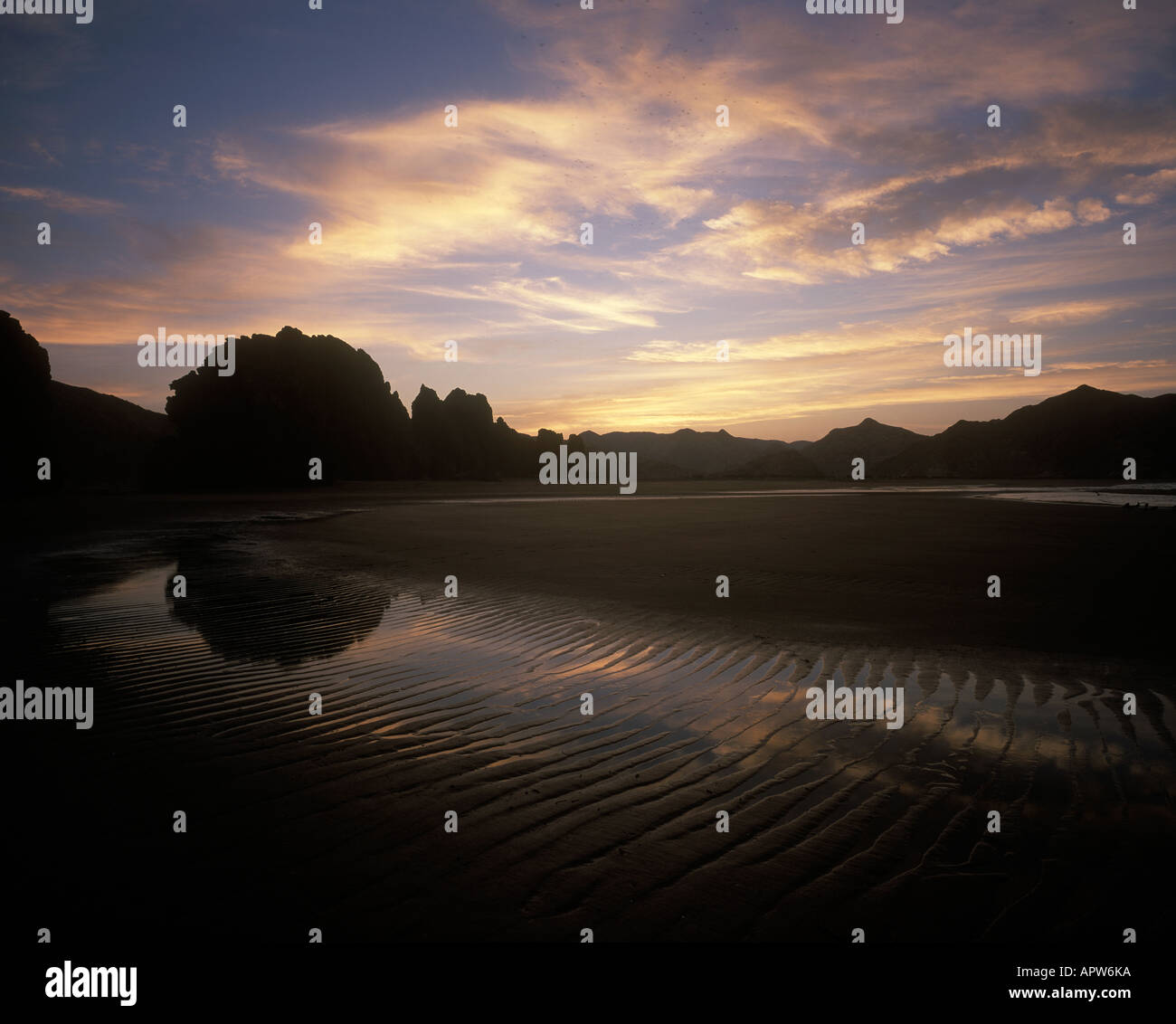 sultanate of oman muscat yiti beach Stock Photo - Alamy