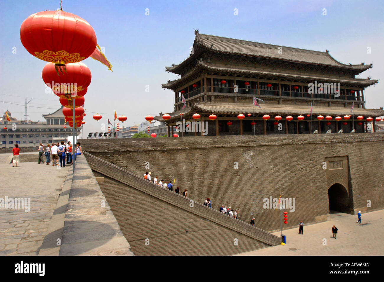 Yongning South Gate of Xi'an City Walls, Shaanxi province, China Stock Photo - Alamy