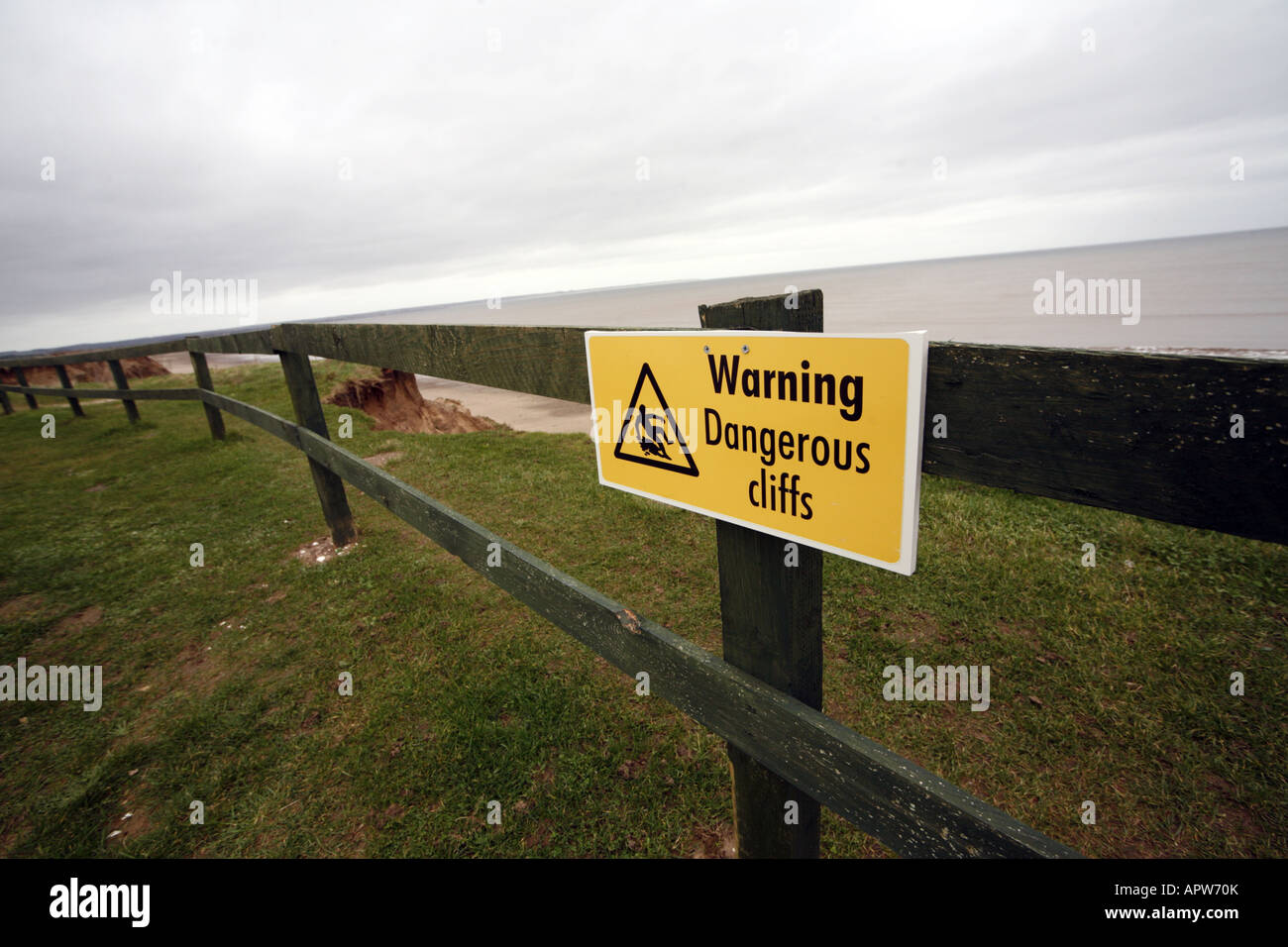 Warning of Dangerous Cliff Edge due to coastal erosion near Barmston ...