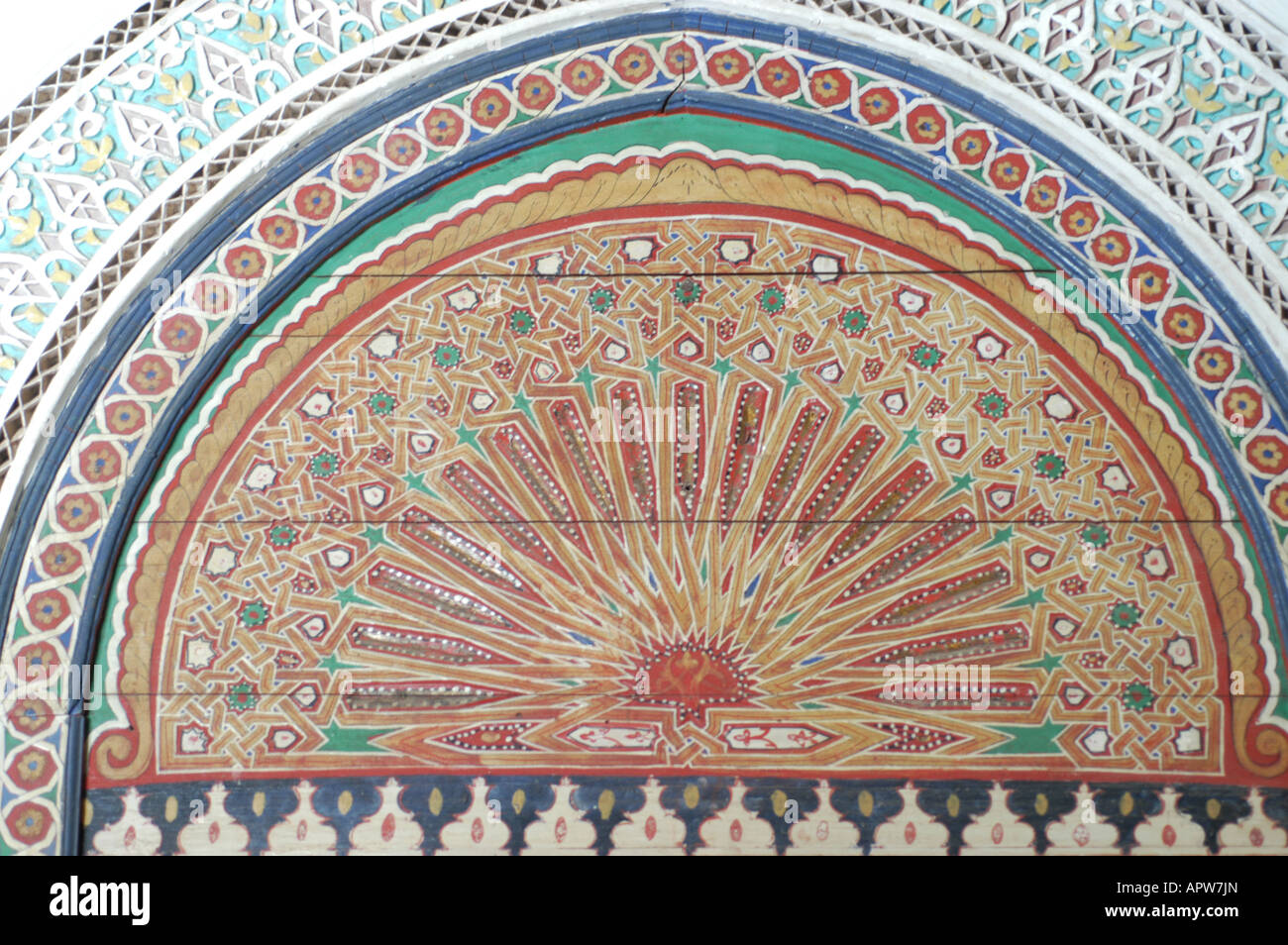 Intricate arch hi-res stock photography and images - Alamy