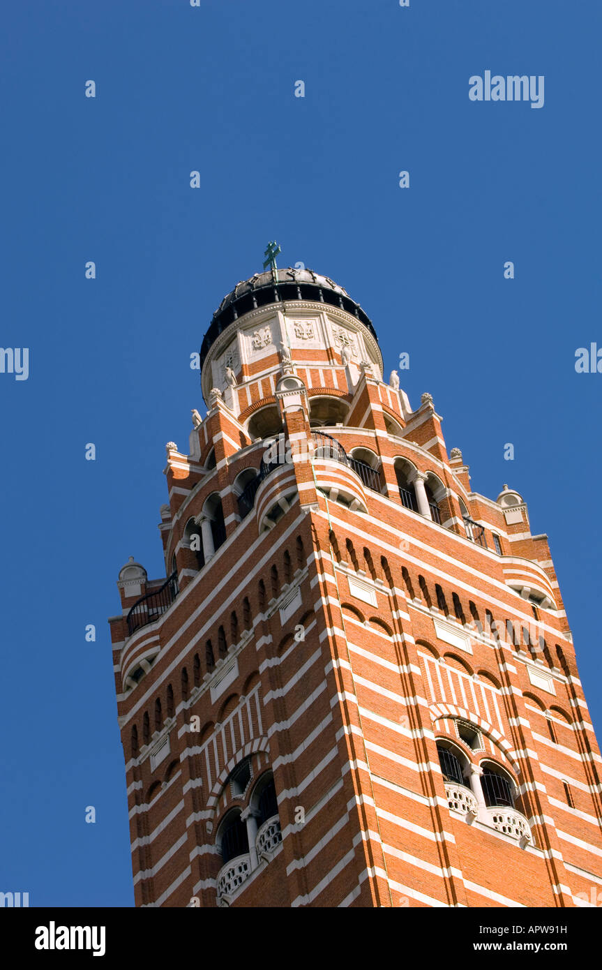 Bell tower london church hi-res stock photography and images - Alamy