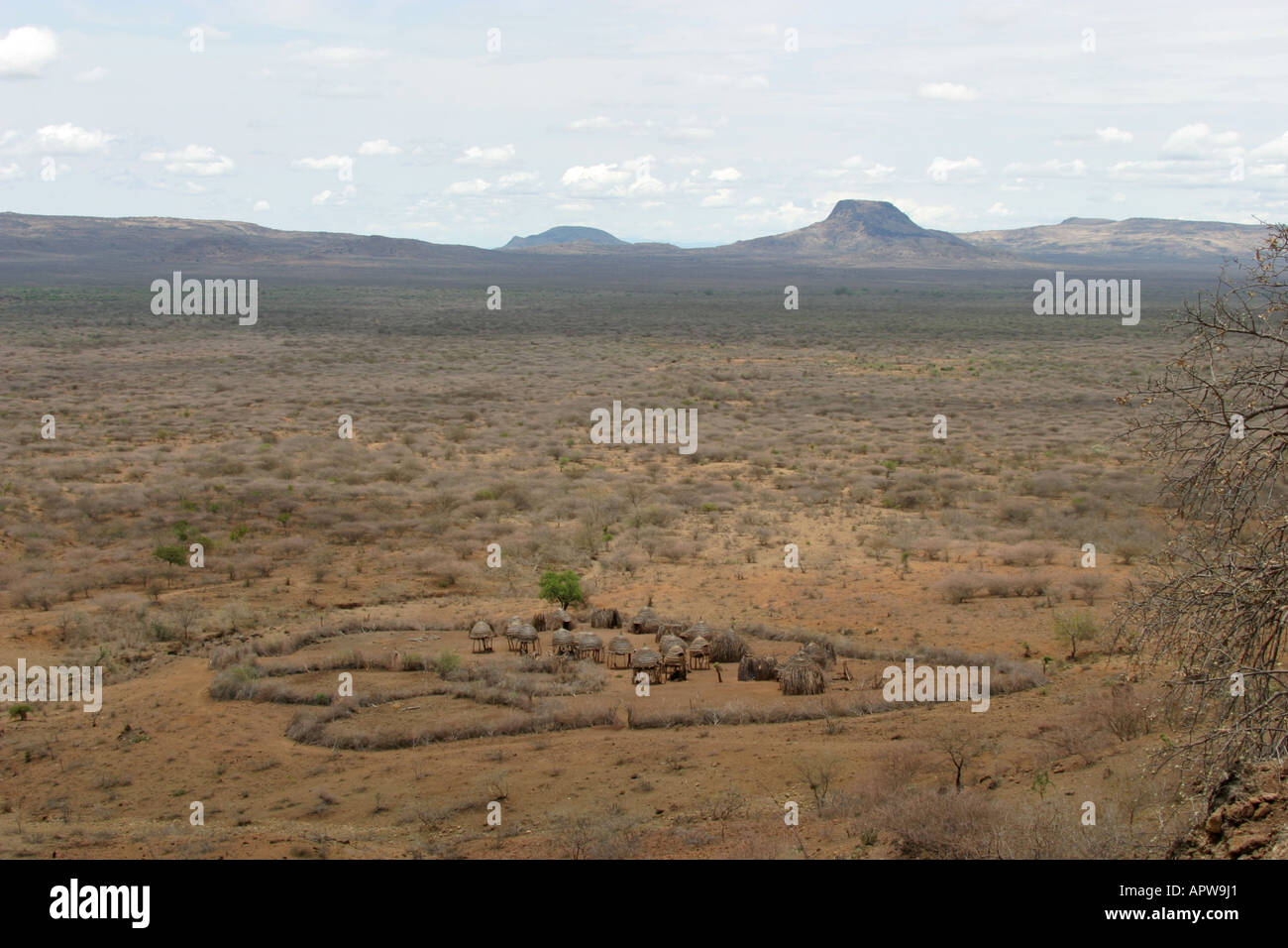 Toposa village hi-res stock photography and images - Alamy