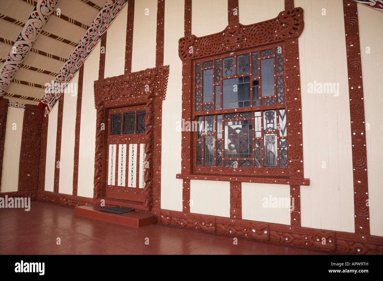Maori meeting house exterior hi-res stock photography and images - Alamy