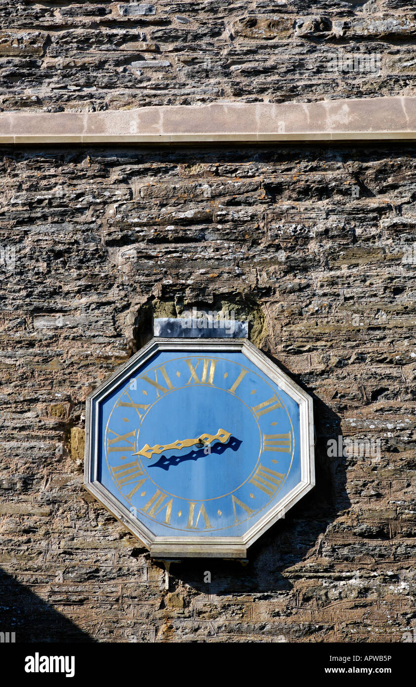 One handed clock on the church at Bishop's Castle Shropshire UK Stock ...