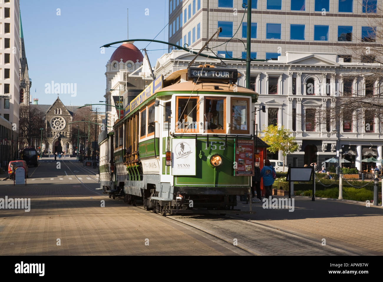 City Loop green tram giving sightseeing tours to tourists on tramway ...