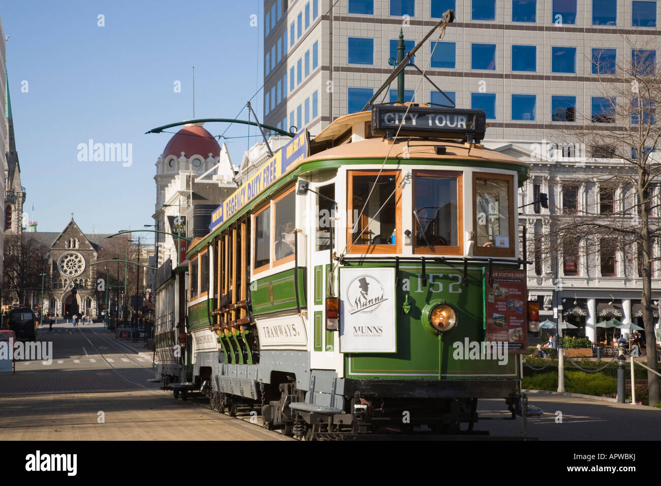 City Loop green tram giving sightseeing tours to tourists on tramway ...