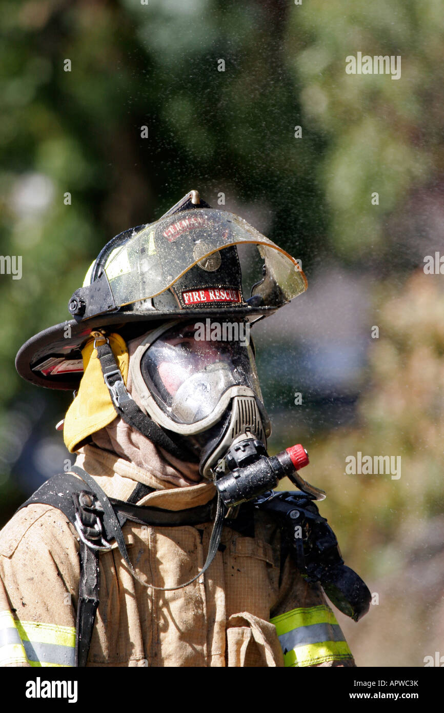 Wet building firefighting hi-res stock photography and images - Alamy