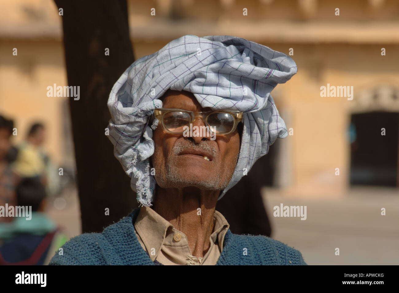 old man wearing glasses in India Stock Photo - Alamy