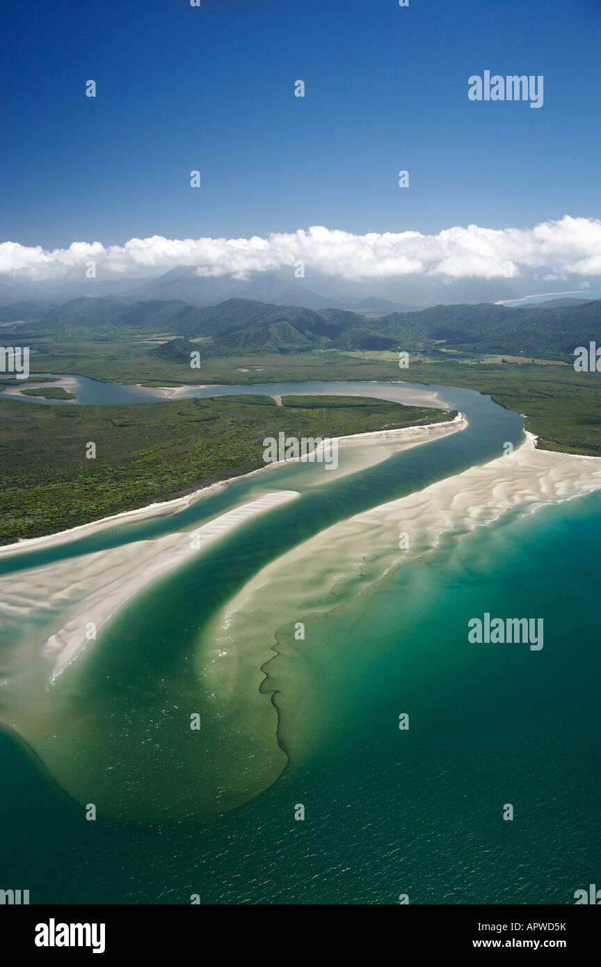 Daintree national park rivers hi-res stock photography and images - Alamy