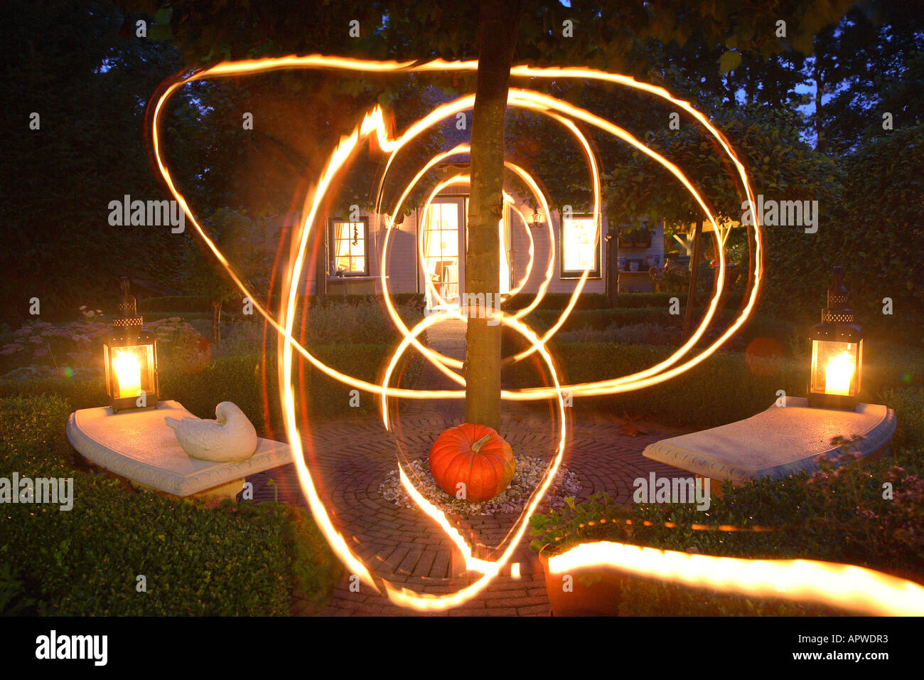 Big candlelight hi-res stock photography and images - Alamy