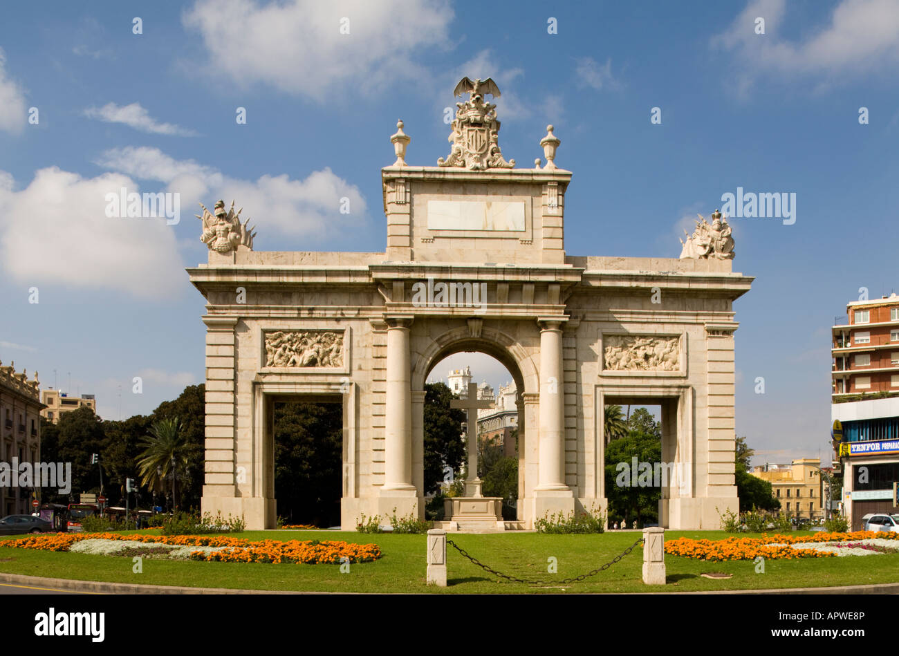 Plaza Porta de la Mar Arch Valencia Spain Stock Photo - Alamy