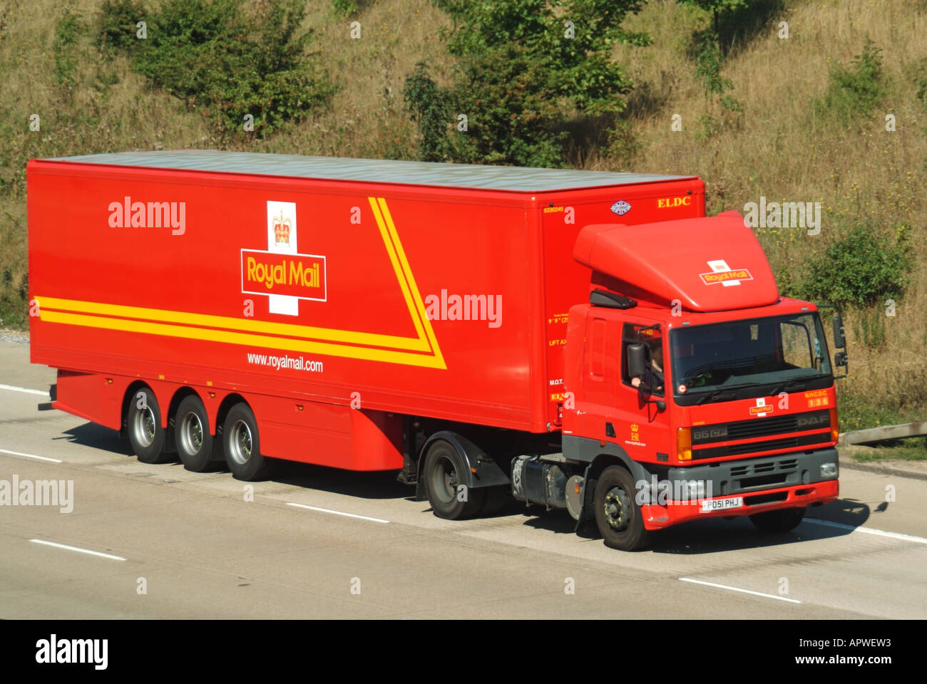Royal Mail hgv articulated trailer and Daf lorry truck driver & cab ...