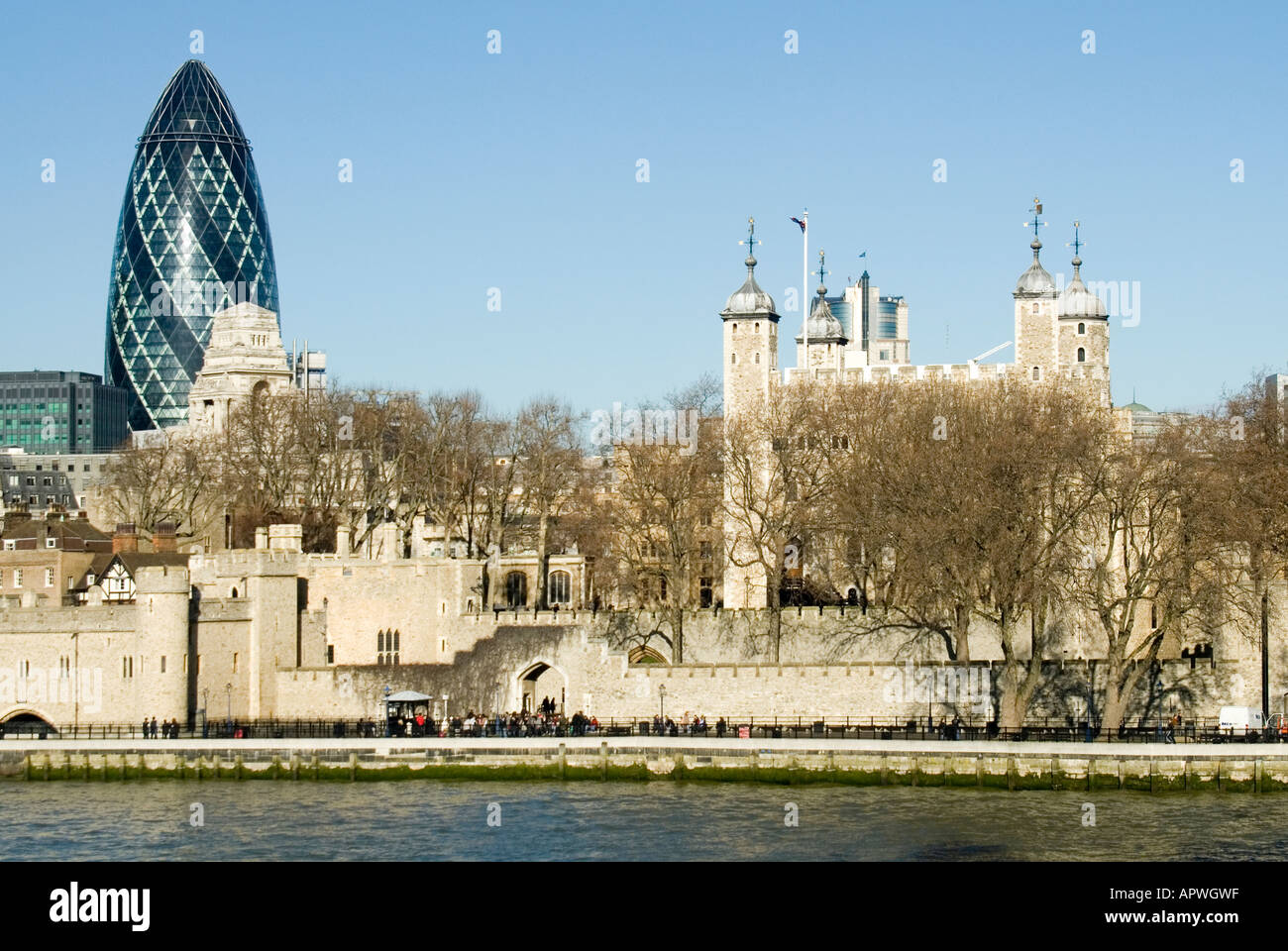 Thames tower new building hi-res stock photography and images - Alamy