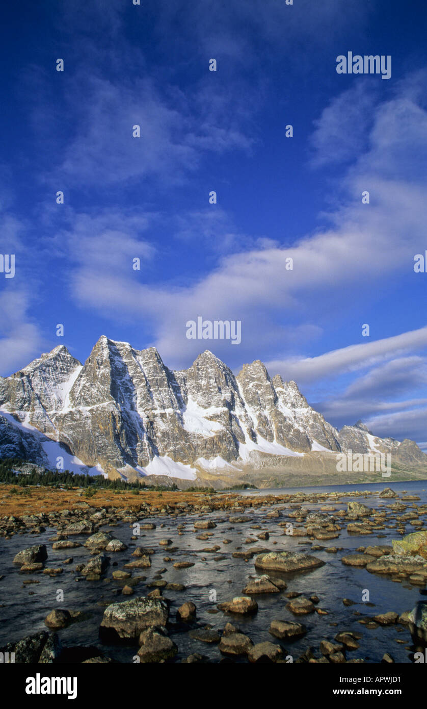 Tonquin valley jasper national park hi-res stock photography and images ...