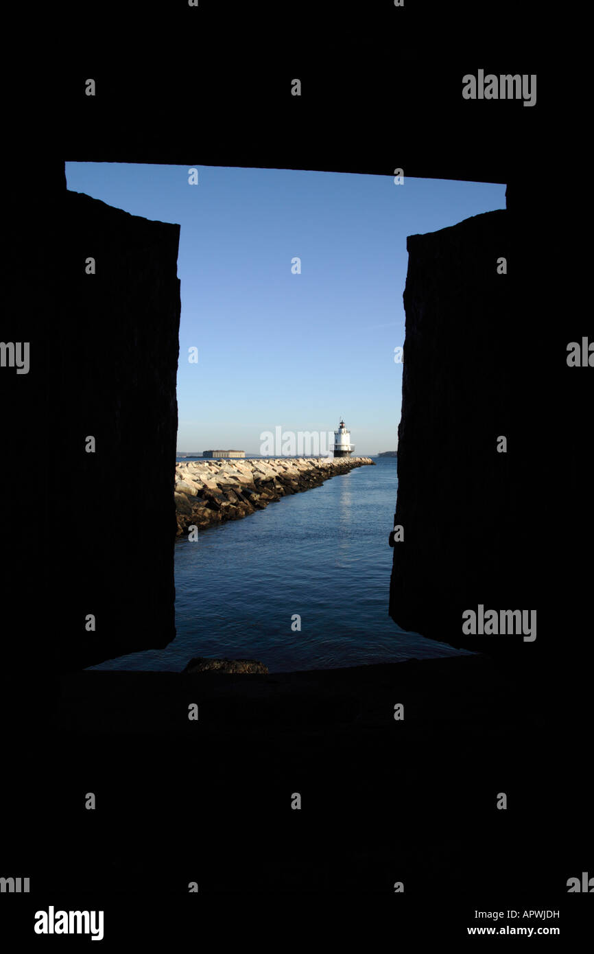Spring Point Ledge Light at Fort Preble during the winter months ...