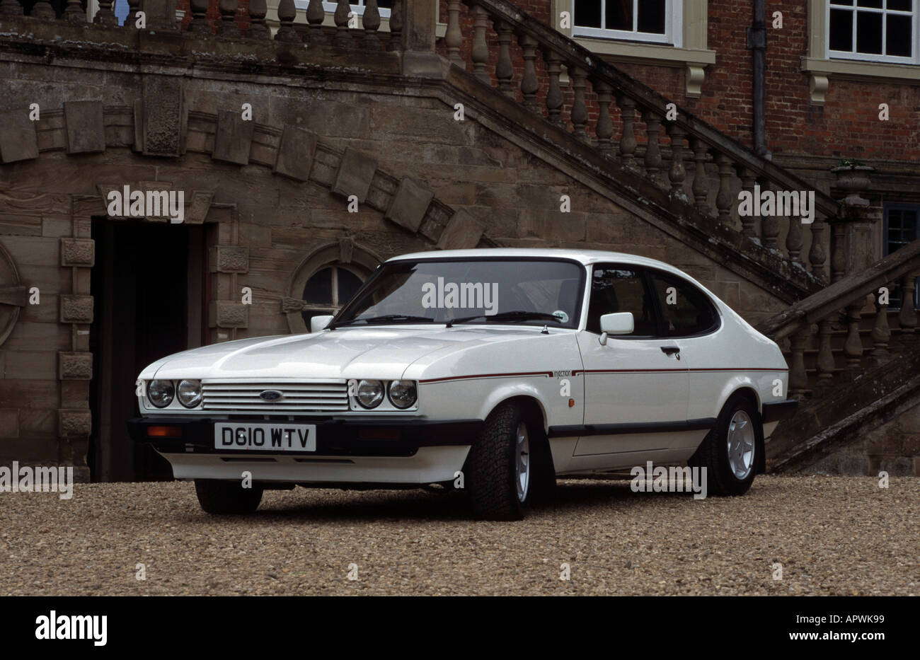 Ford Capri 2.8 Injection. Built 1981 to1986 Stock Photo - Alamy