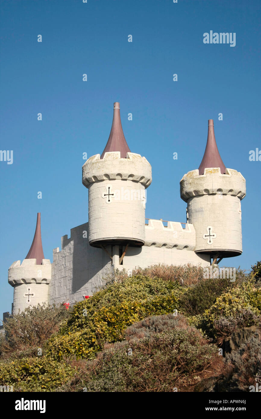 Enchanted storybook castle High Resolution Stock Photography and Images ...