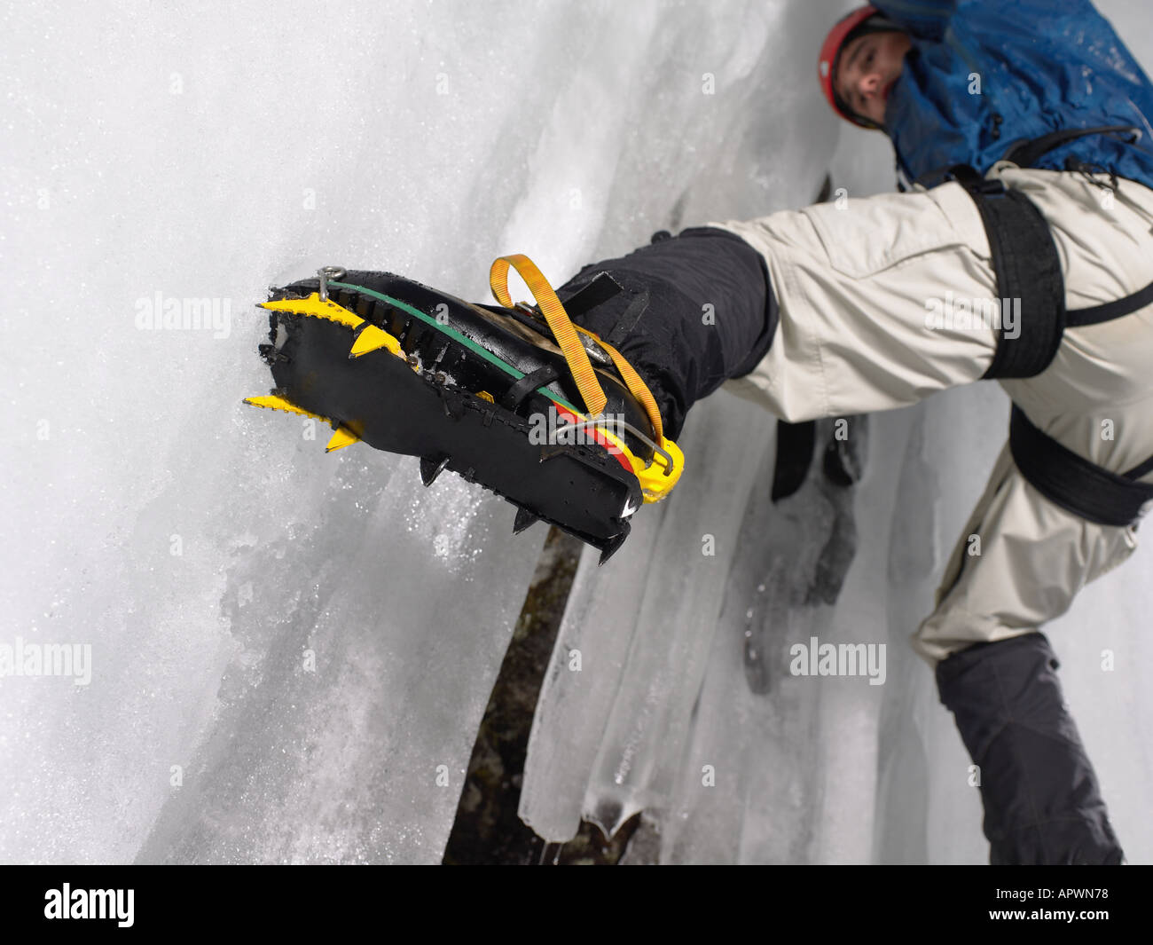 Mountaineering snow man pick hi-res stock photography and images - Alamy