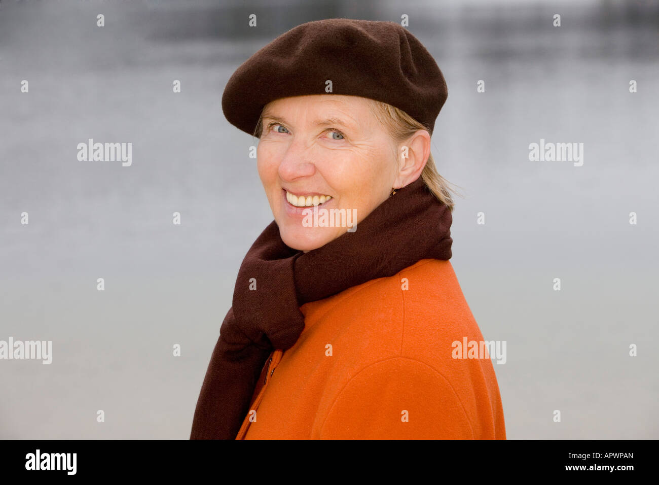 Portrait mature woman wearing beret hi-res stock photography and images ...
