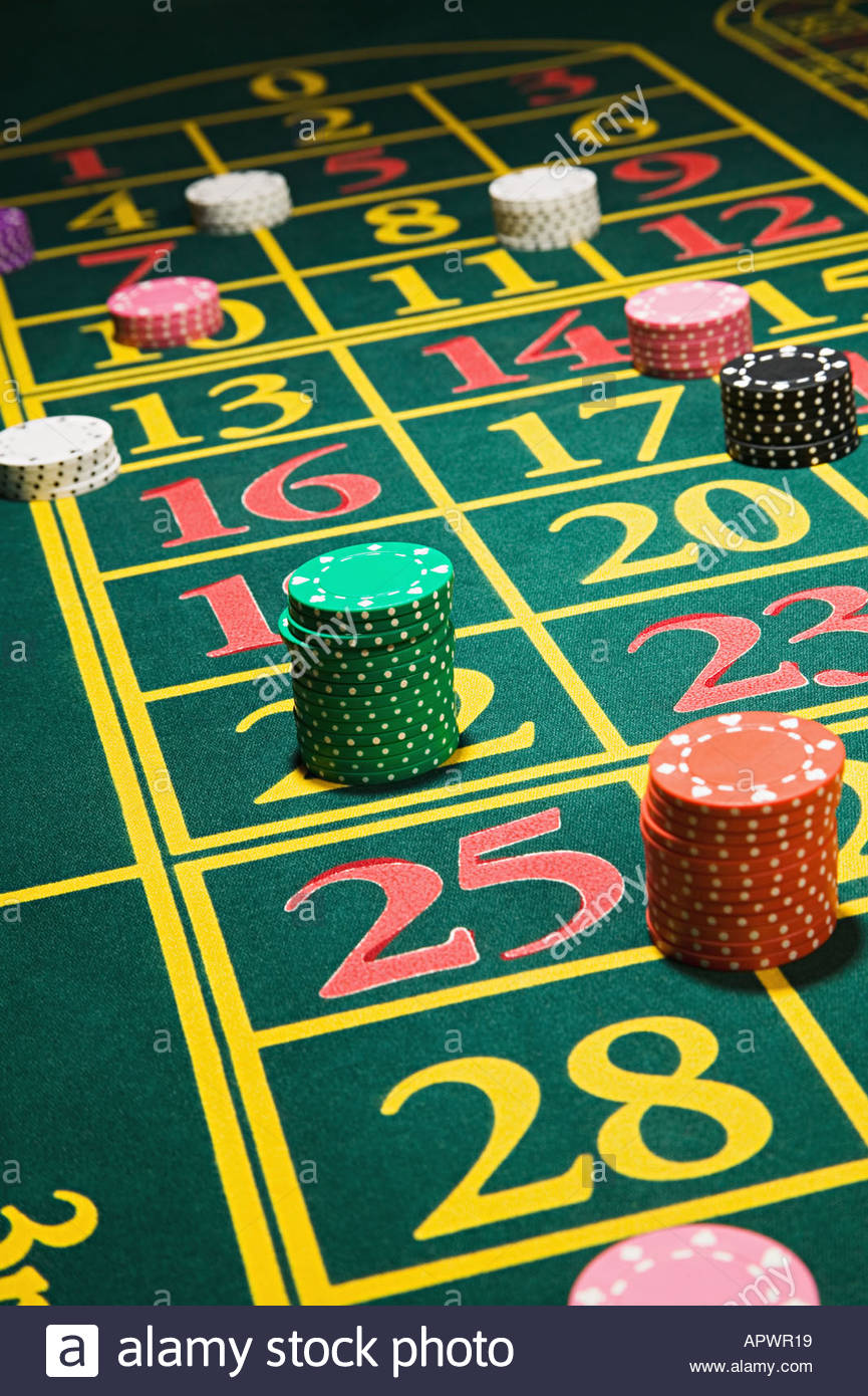 Roulette Table Stock Photos & Roulette Table Stock Images - Alamy