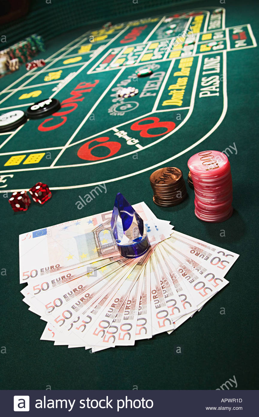 Casino Chips On Craps Table Stock Photos & Casino Chips On Craps Table ...