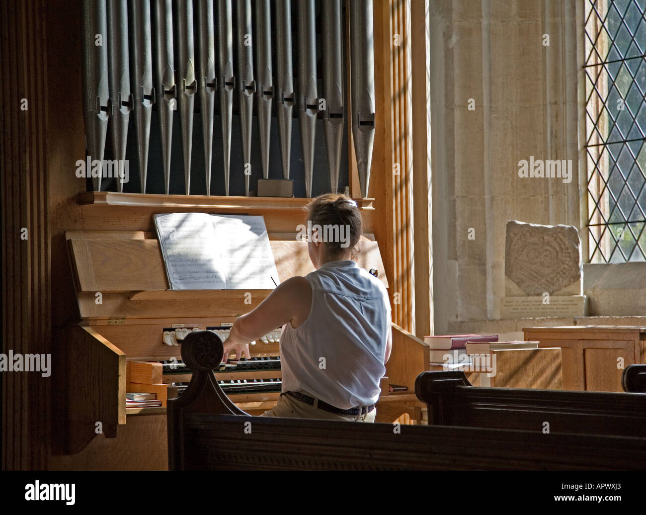 Organist playing at st marys church hi-res stock photography and images ...