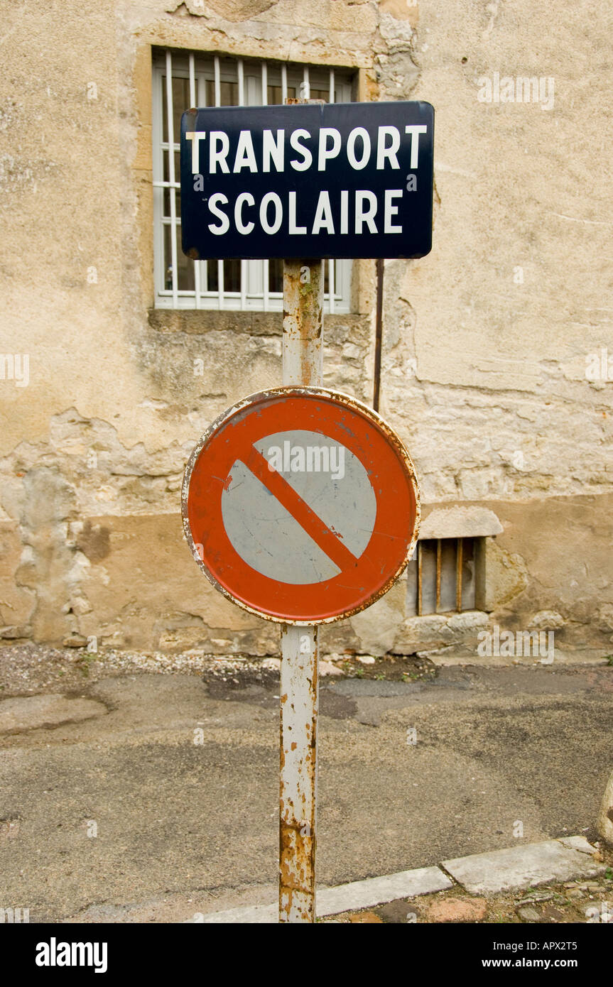 School transport sign, Vezelay, Burgundy, France Stock Photo - Alamy