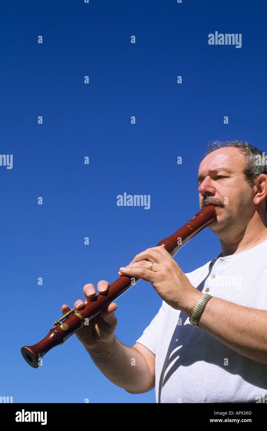 Tenor recorder hi-res stock photography and images - Alamy