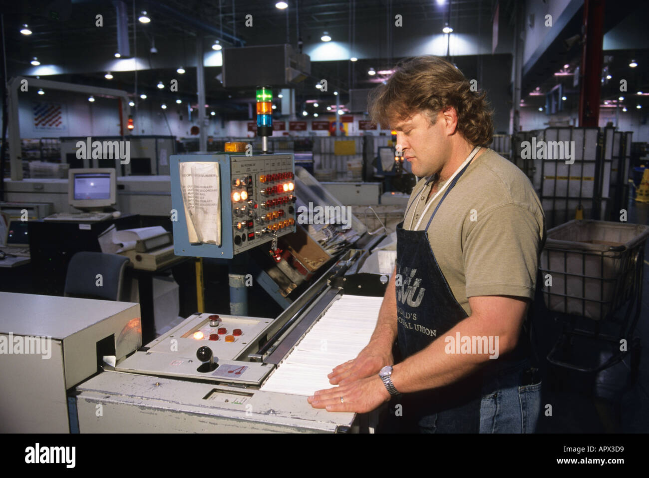 Optical character reader hi-res stock photography and images - Alamy