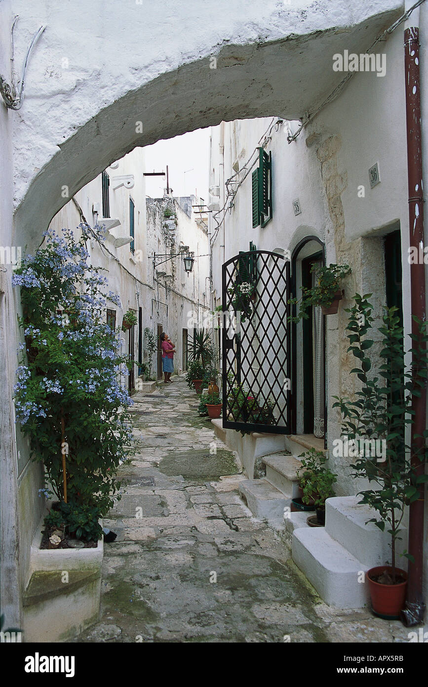 Ostuni street scene hi-res stock photography and images - Alamy