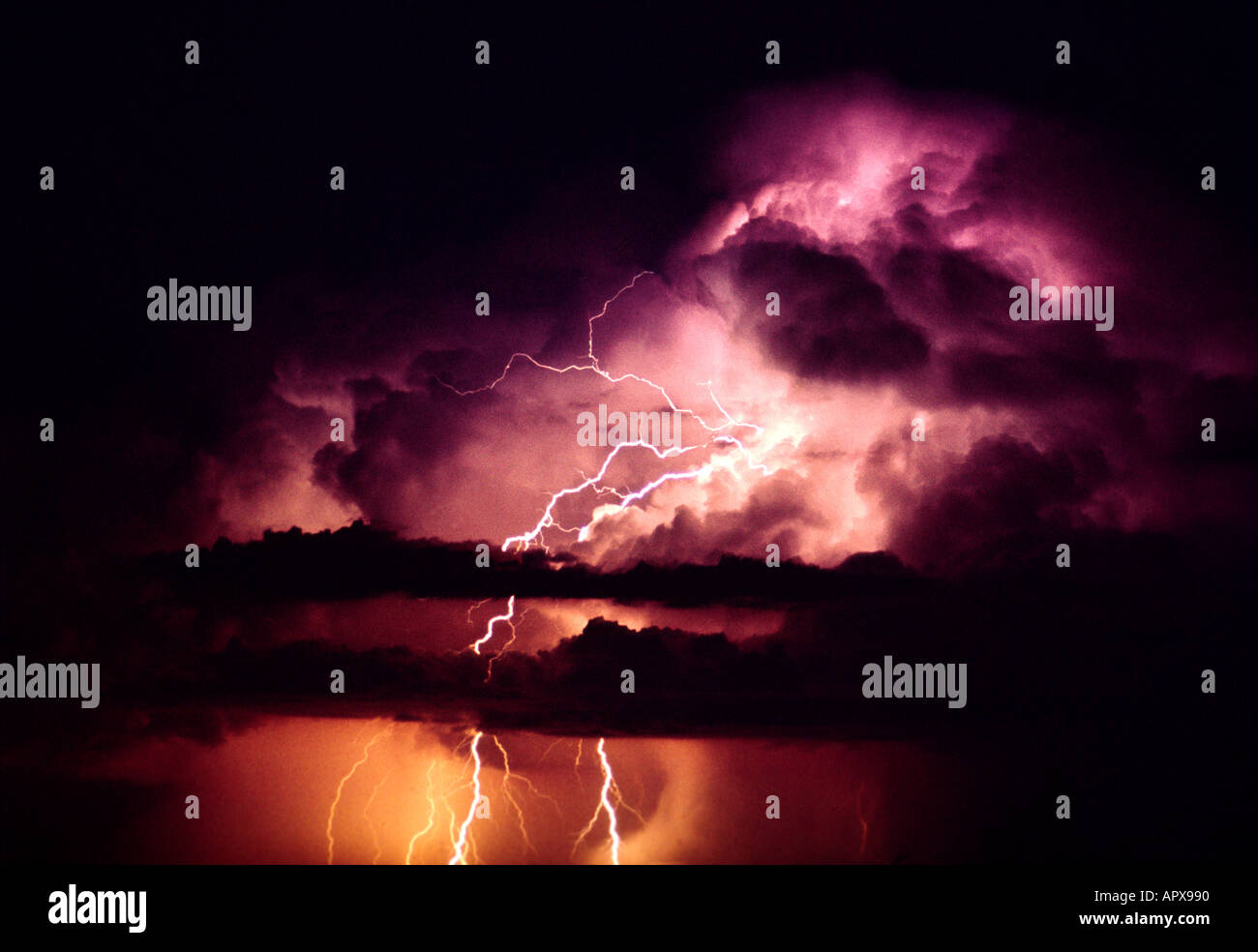 multiple lightning strikes during a thunderstorm Stock Photo - Alamy