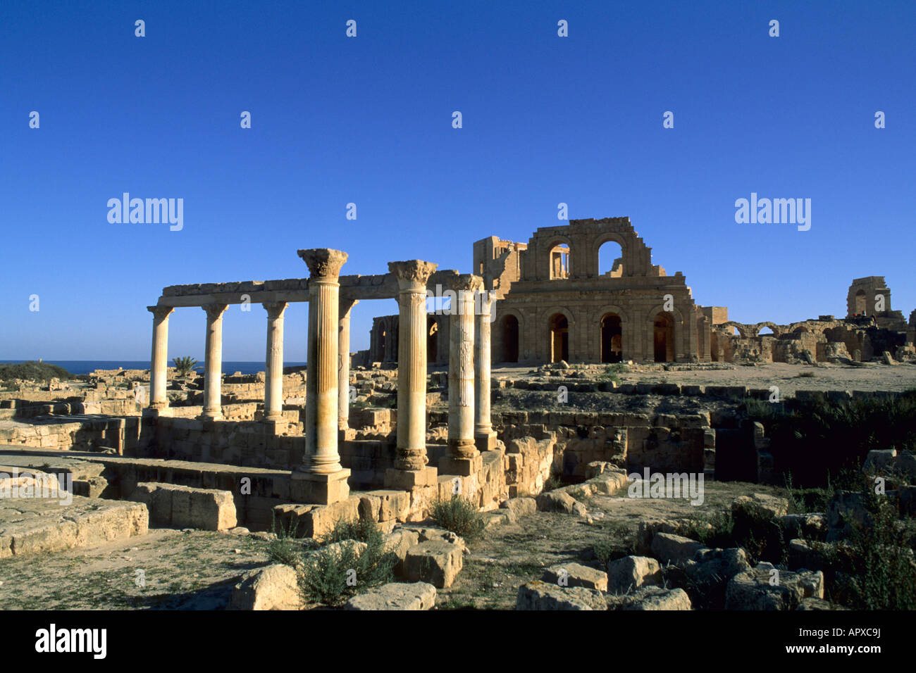 Roman ruins at Sabratha Stock Photo - Alamy