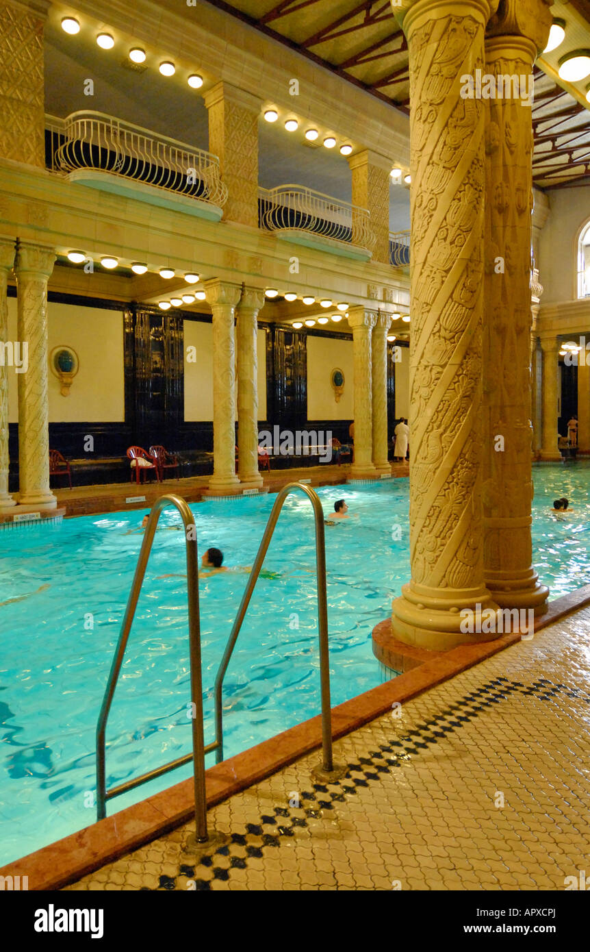 GELLERT THERMAL BATHS. BUDAPEST, HUNGARY Stock Photo - Alamy