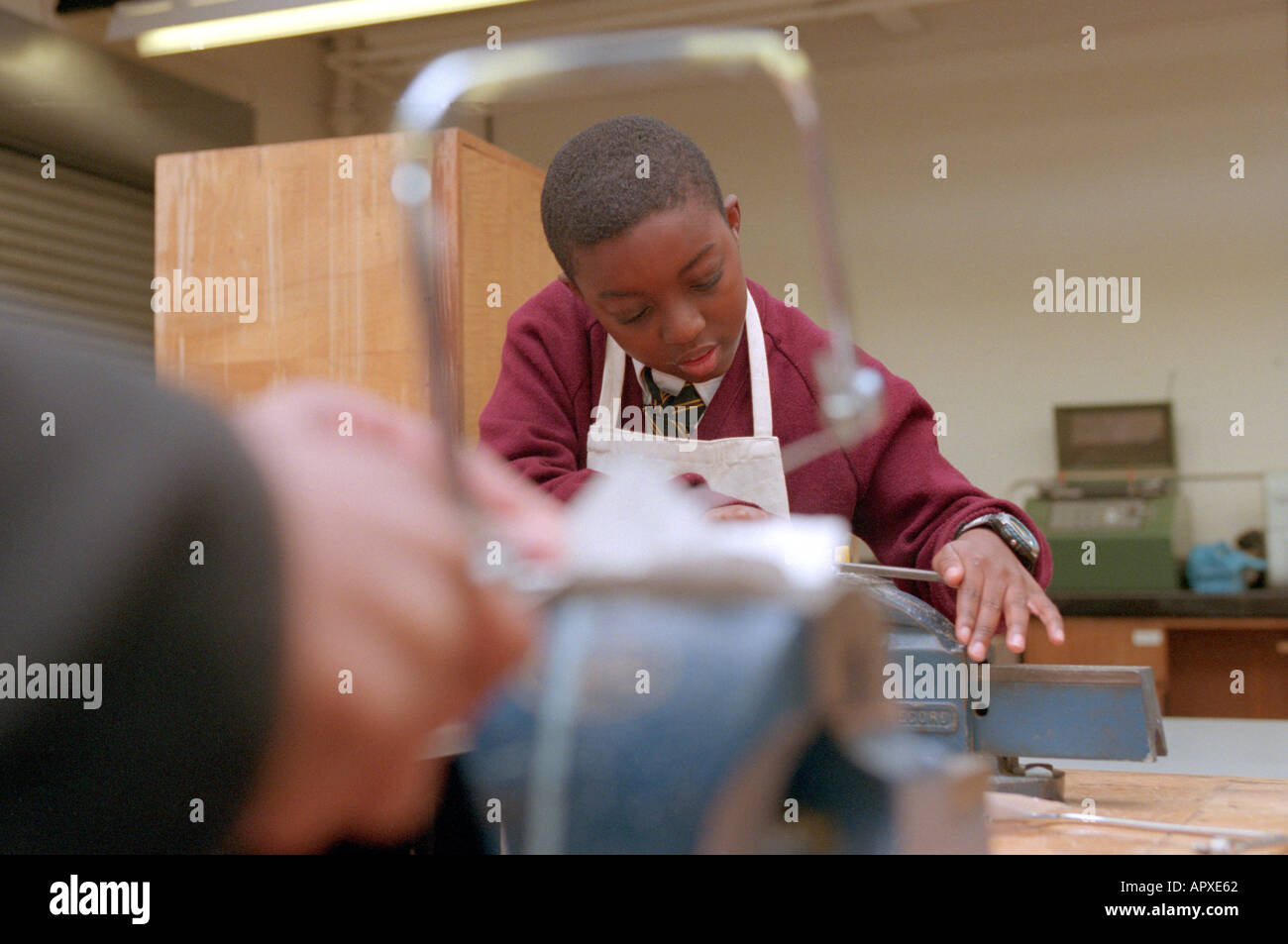Secondary school children in practical hi-res stock photography and ...