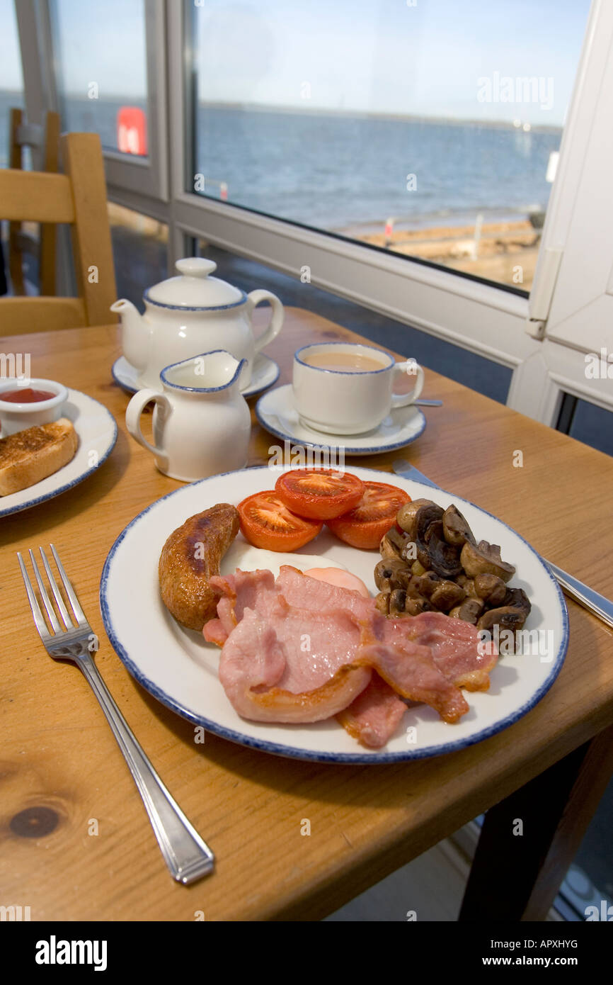 Full English Breakfast by the Sea Beachside Cafe Gurnard Isle of Wight ...
