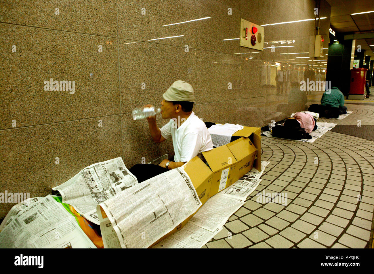 Homeless, living boxes in Tokyo, Japan, Overnight temporary shelter ...