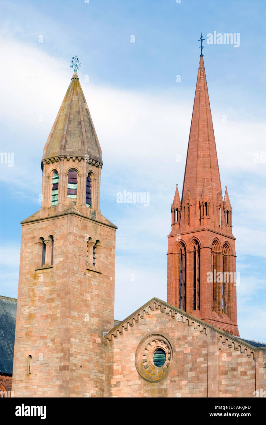 Two church steeples hi-res stock photography and images - Alamy