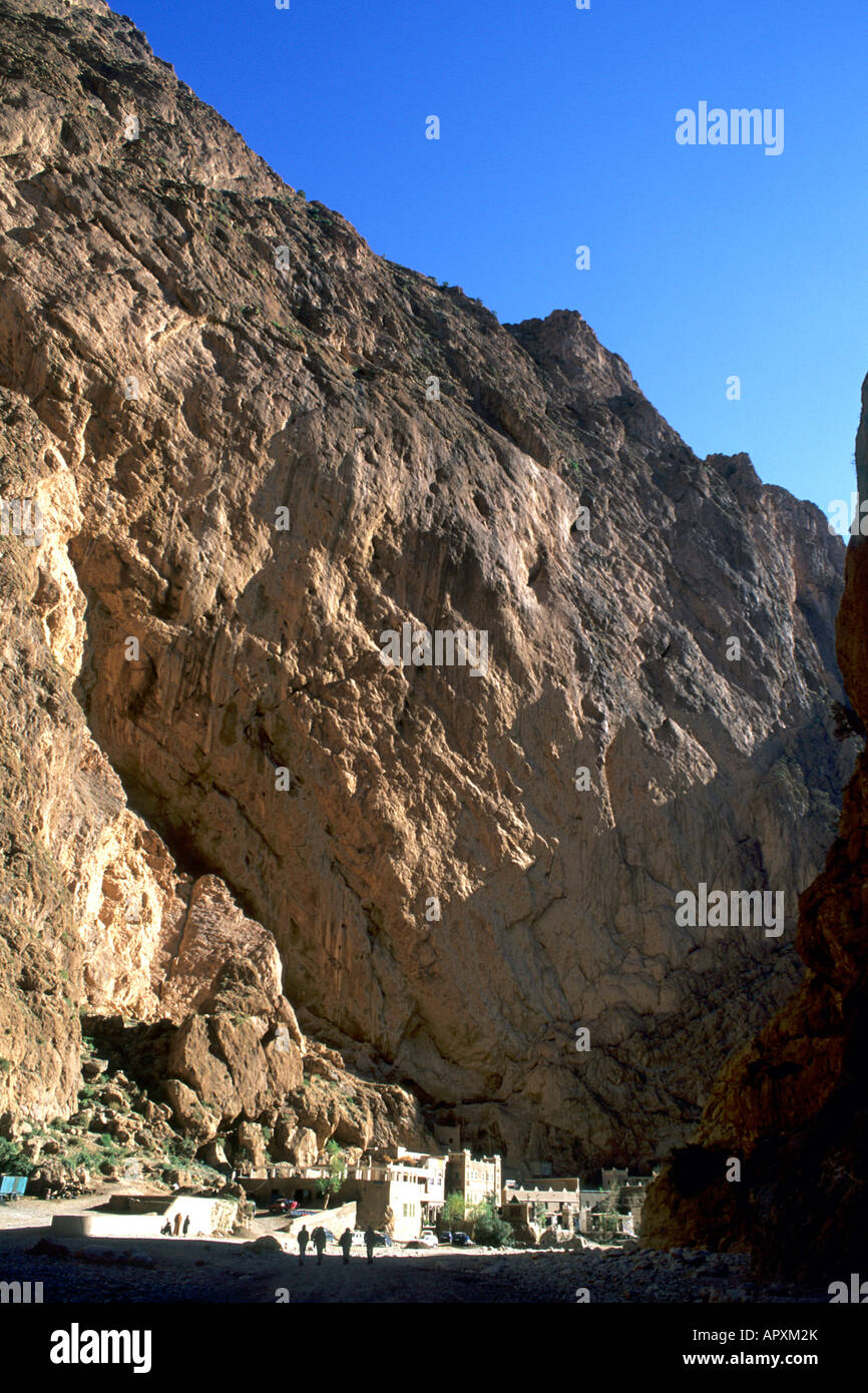 The massive cliffs of the Todra gorge Stock Photo - Alamy