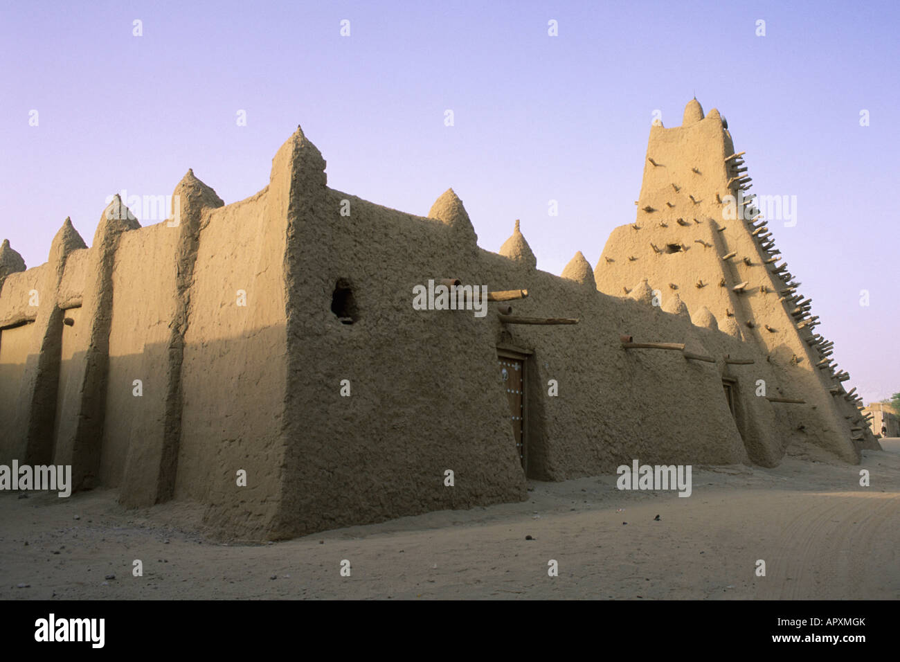 Timbuktu mosque not sankore mosque hi-res stock photography and images ...
